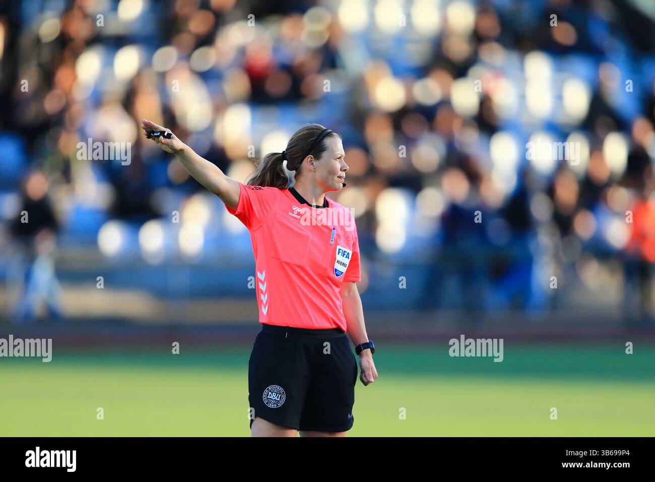 Copenhagen, Denmark. 02nd May, 2025. Referee Frida Klarlund seen during ...