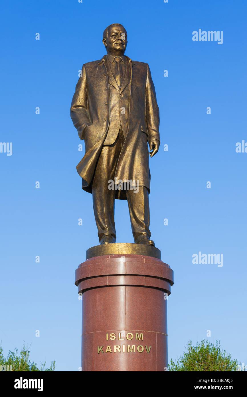 Statue of the first Uzbek president Islam Karimov (1938-2016) in ...
