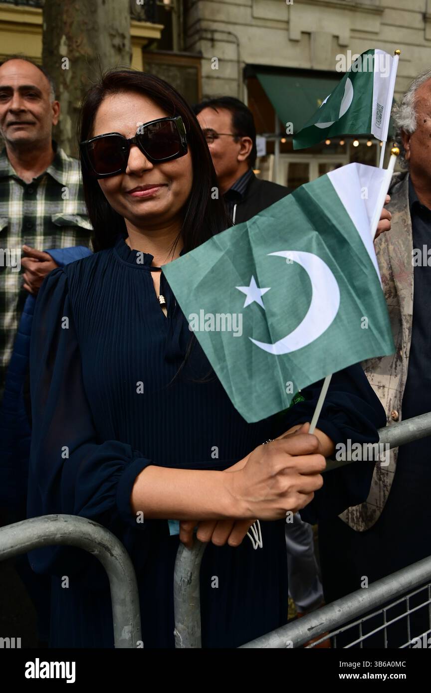 LONDON, ENGLAND: 3rd May 2025: Pakistan, Kashmiris, and Sikhs protested ...