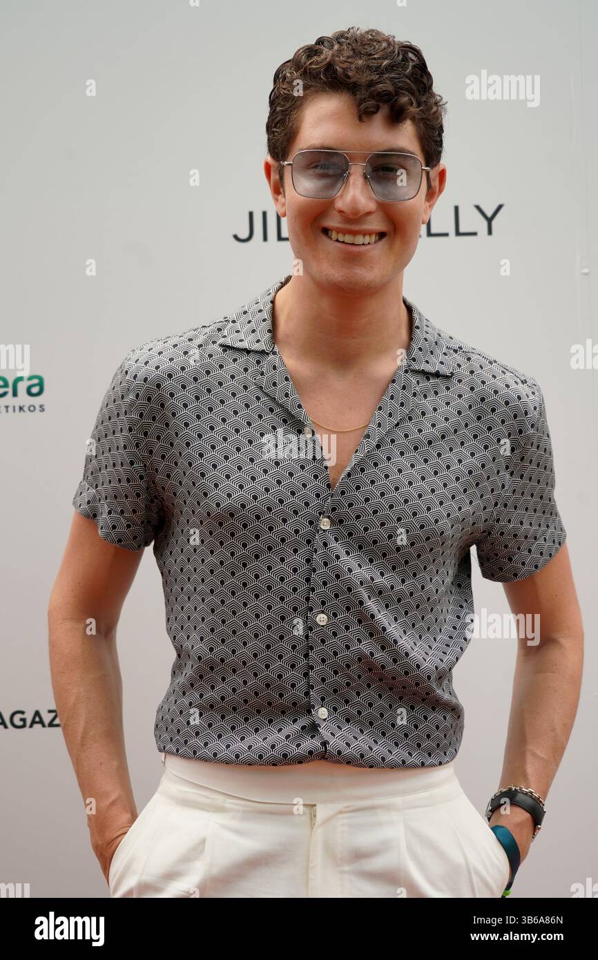 Larry milstein hi-res stock photography and images - Alamy