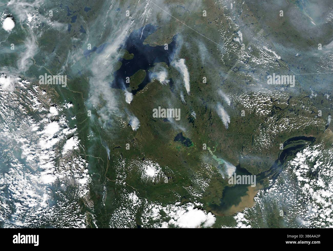 Landsat 8 satellite orbit hi-res stock photography and images - Alamy