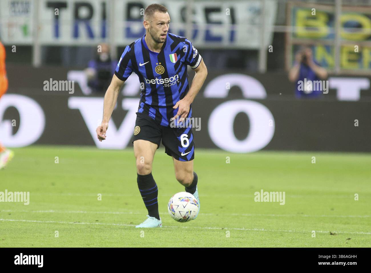 Milan, Italy. 03rd May, 2025. Stefan de Vrij of Inter FC play the ball during Inter FC vs Hellas ...