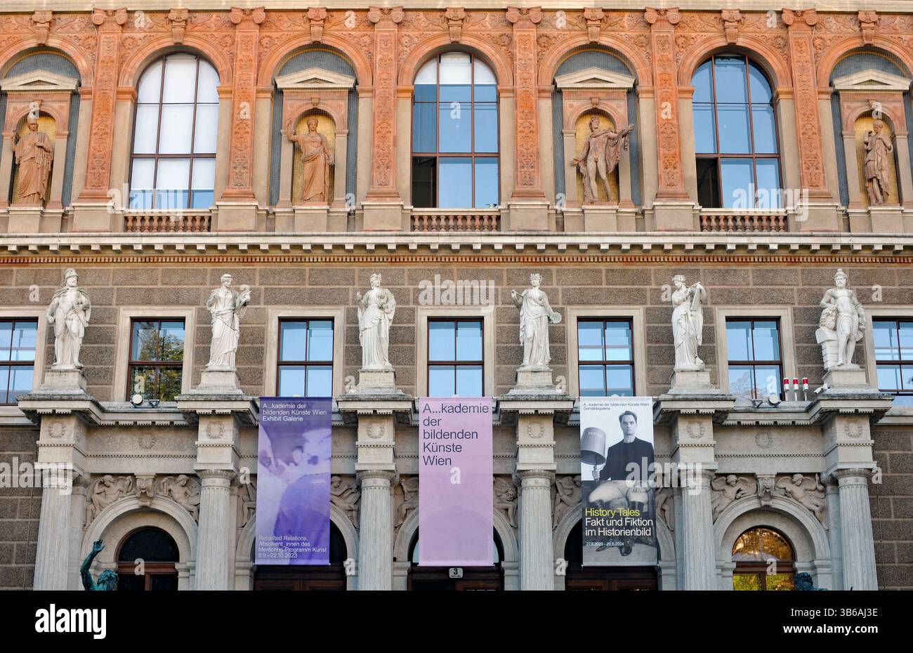 Statues above the entrance to the main building of the Vienna Academy ...
