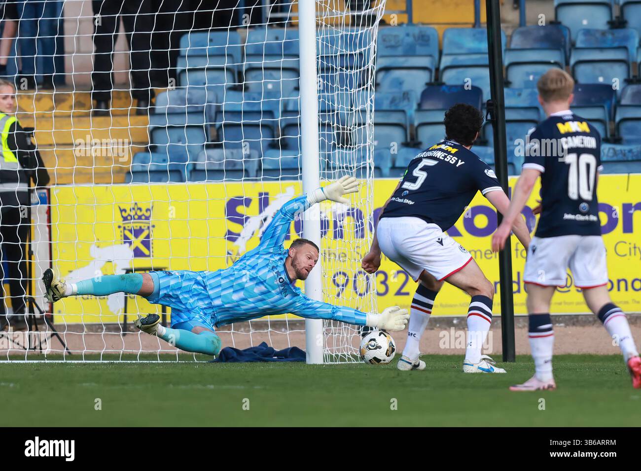 Trevor carson motherwell hi-res stock photography and images - Alamy