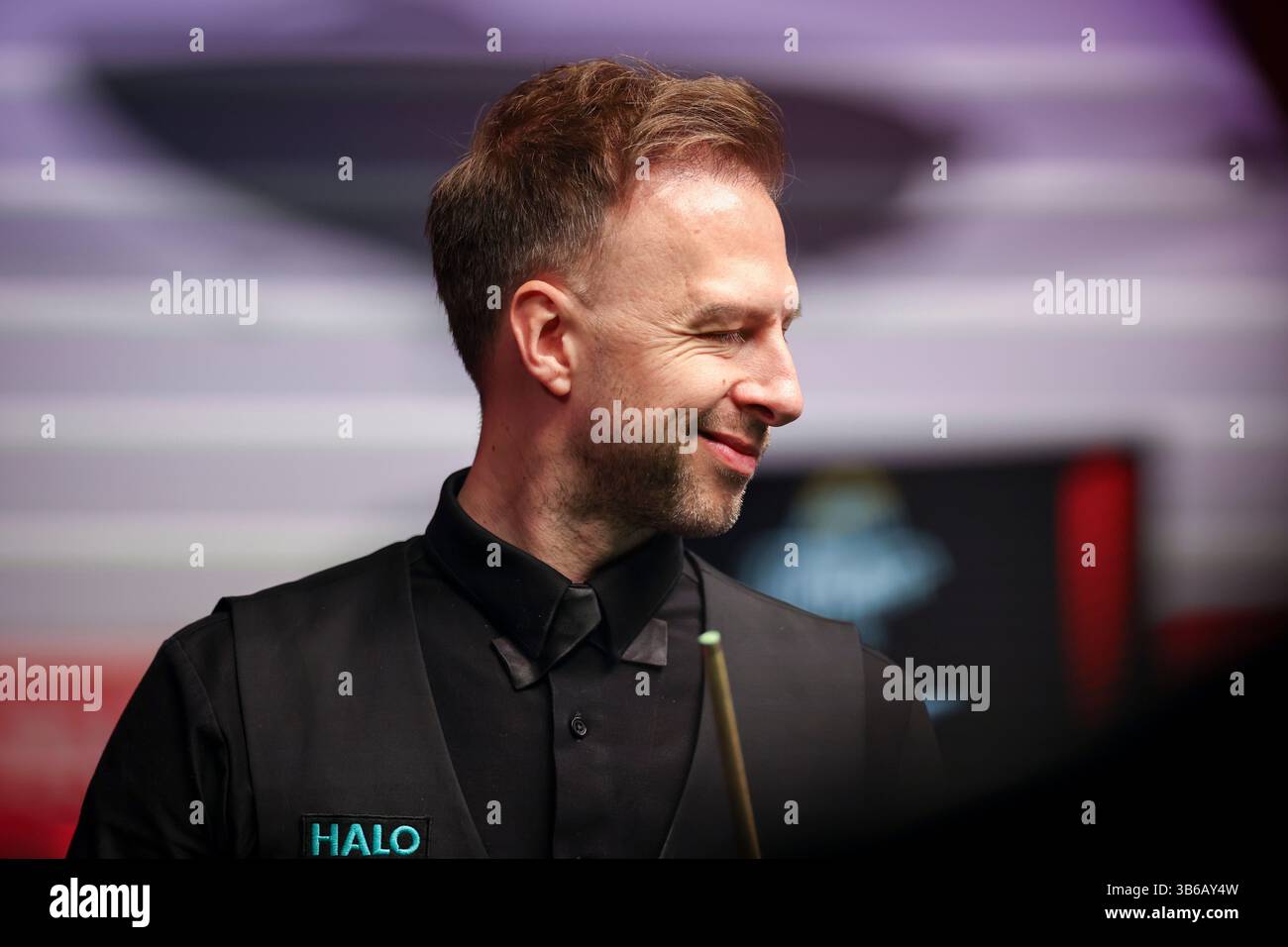 Sheffield, UK. 03rd May, 2025. Judd Trump of England frustrated reacts ...