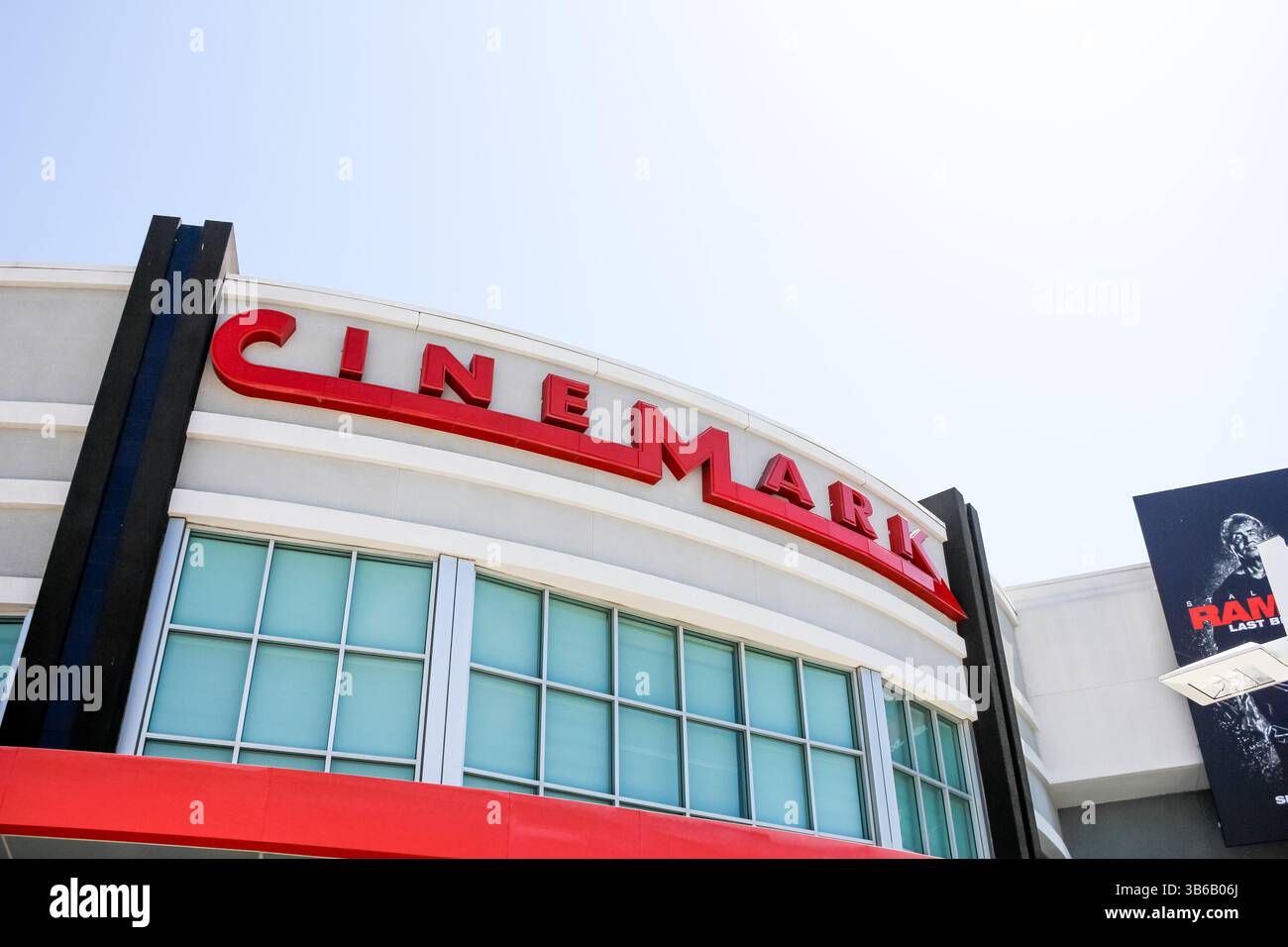 Long Beach, California, United States - 09-07-2019: A view of a store ...