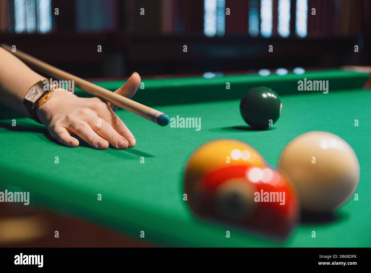 Billiard pose hi-res stock photography and images - Alamy