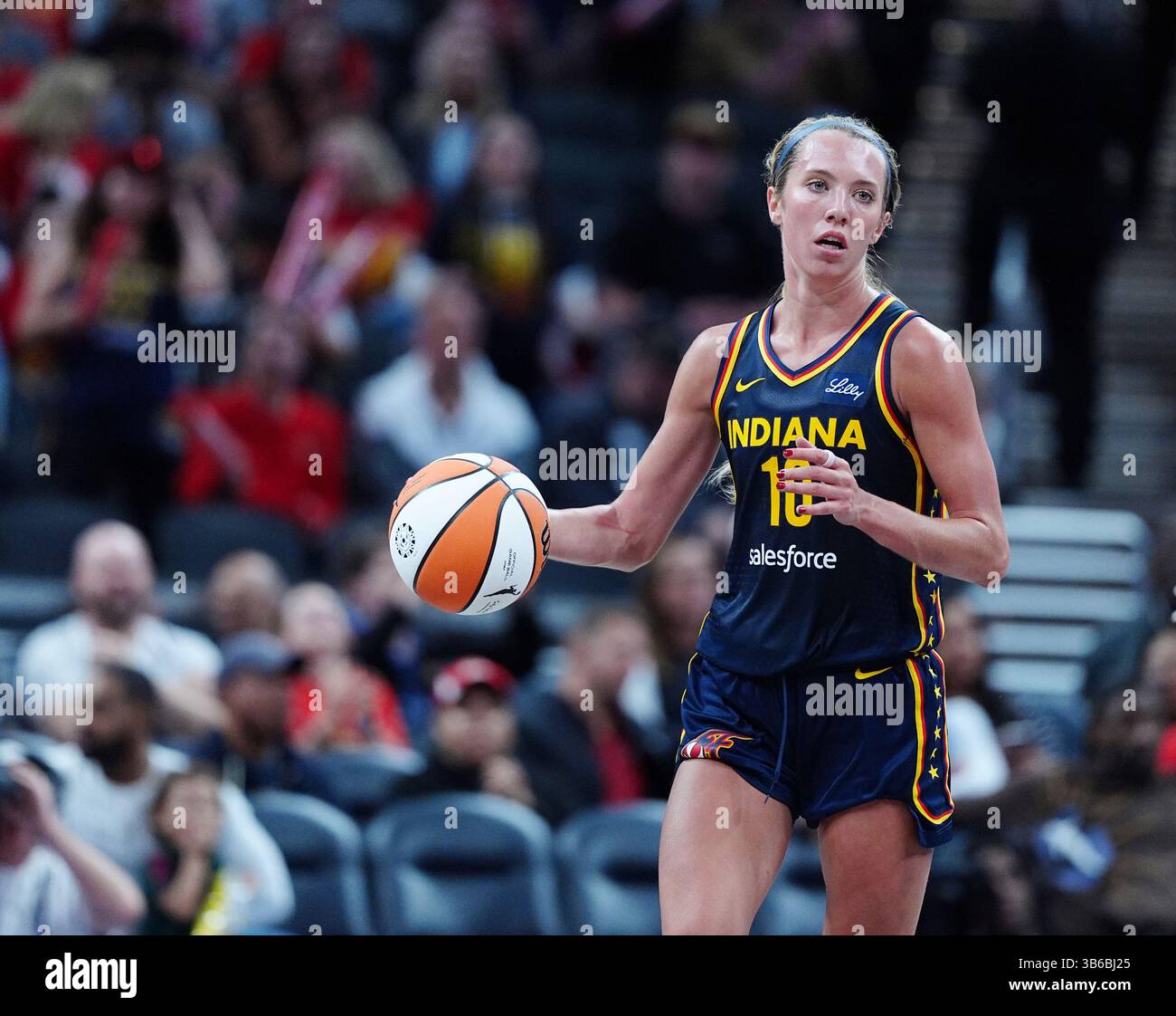 INDIANAPOLIS, IN - MAY 03: Indiana Fever guard Lexie Hull (10) brings ...