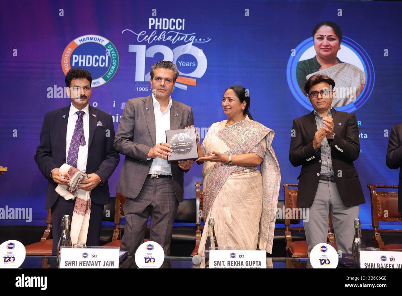 NEW DELHI, INDIA - APRIL 16: Delhi CM Rekha Gupta with Hemant Jain ...