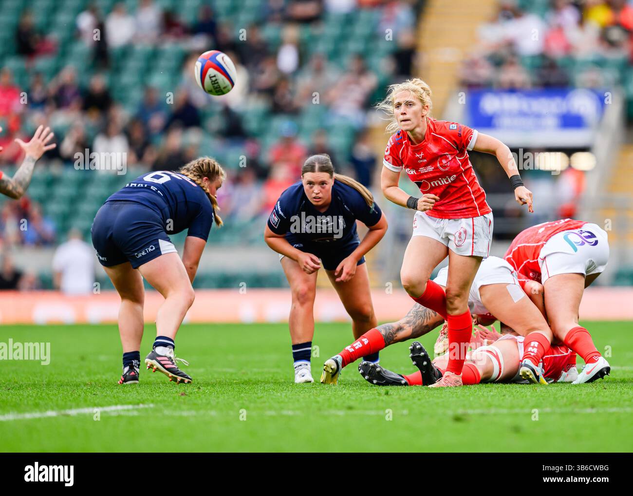 LONDON, UNITED KINGDOM. 03, May 25. Maj G Pearson, RLC (centre) in ...