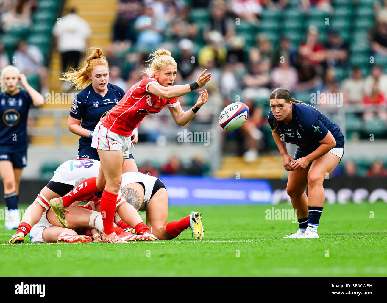 LONDON, UNITED KINGDOM. 03, May 25. Maj G Pearson, RLC (centre) in ...