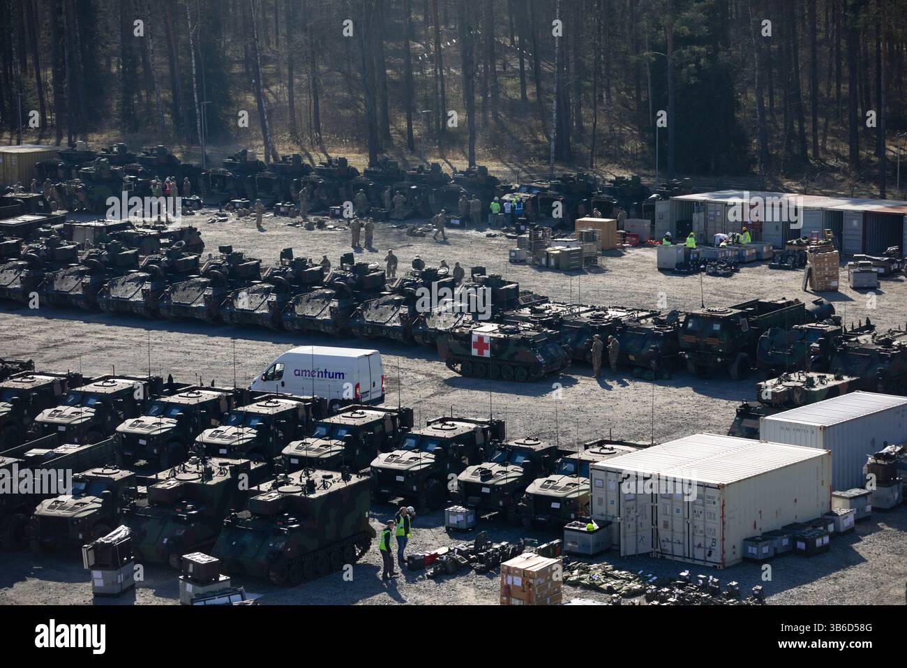 United states army infantry regiment 405th hi-res stock photography and ...