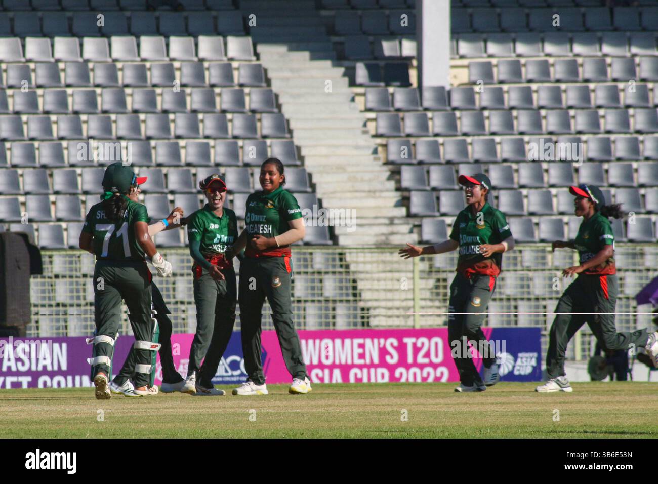 October 6, 2022: Sylhet, Bangladesh: Team mate joying and applousing ...