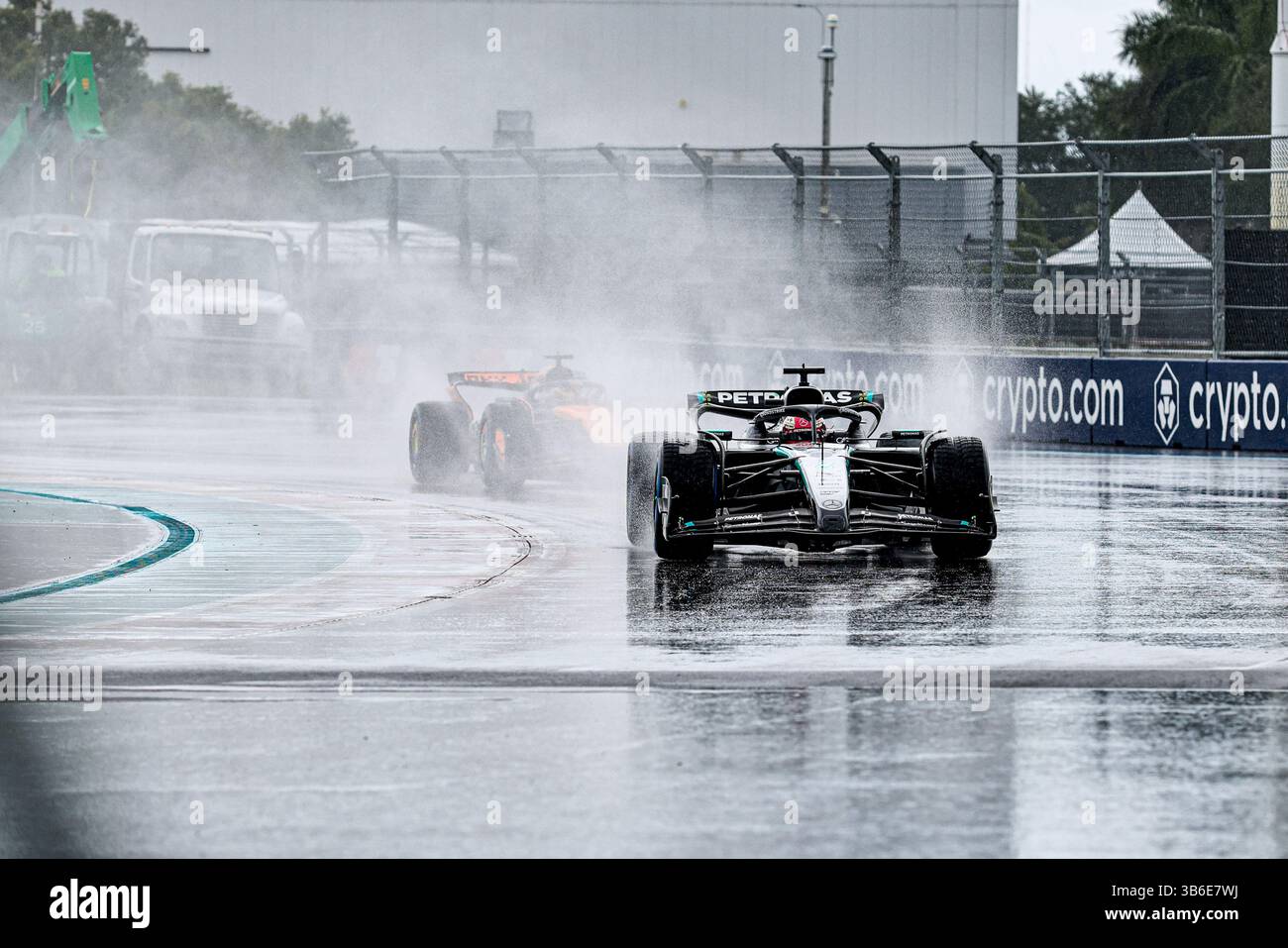 George Russell (GBR) - Mercedes-AMG PETRONAS F1 Team - Mercedes W16 ...
