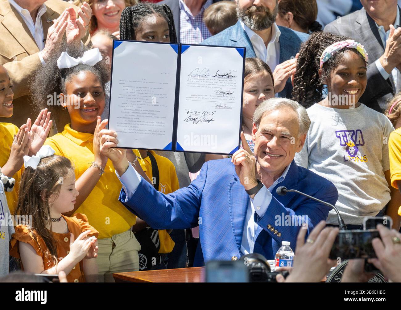 Austin, Tx, USA. 3rd May, 2025. Governor GREG ABBOTT signs SB2 ...
