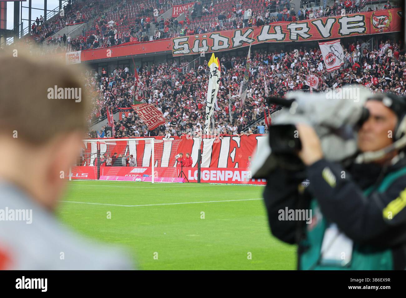 03.05.2025, Rheinenergie Stadion, Koeln, GER, 2.FBL, 1. FC Koeln vs. SSV Jahn Regensburg, im ...