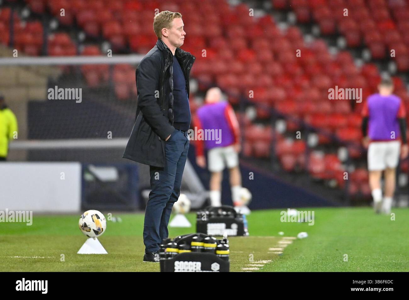 Glasgow, Scotland, UK. 2nd May, 2025. Raith Rovers manager Barry Robson ...