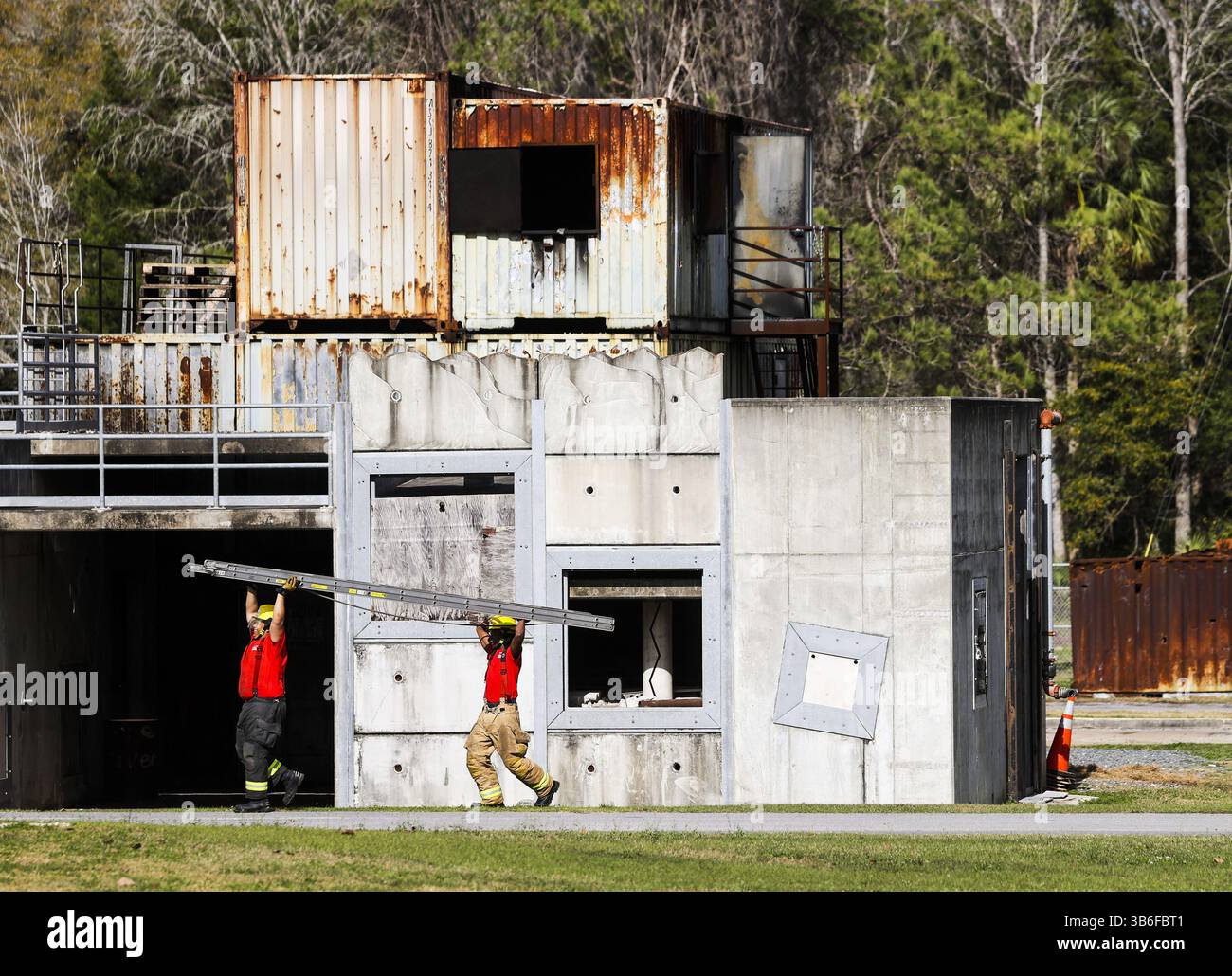 Florida state fire college hi-res stock photography and images - Alamy