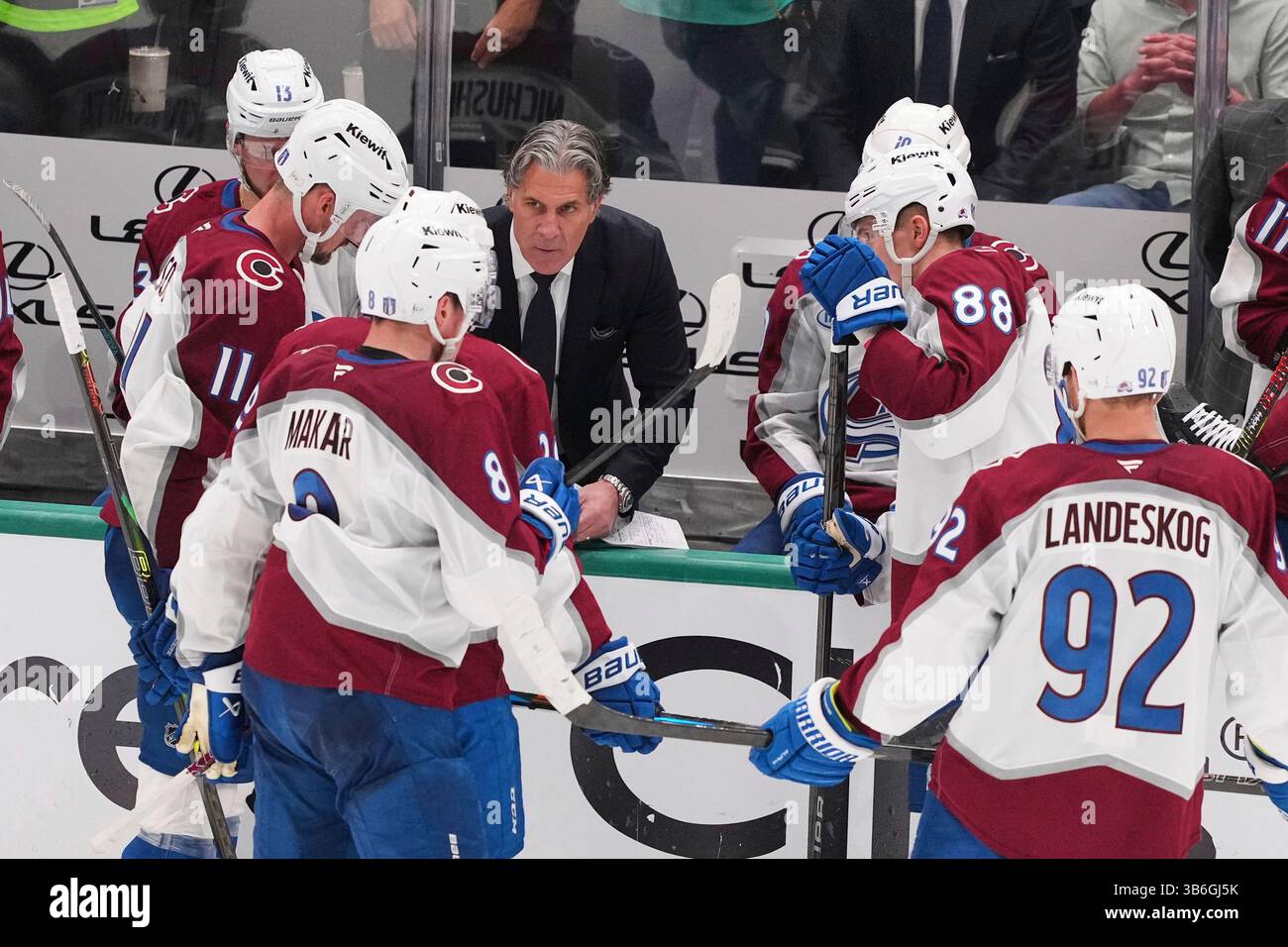 Colorado Avalanche head coach Jared Bednar, center, instructs Cale ...
