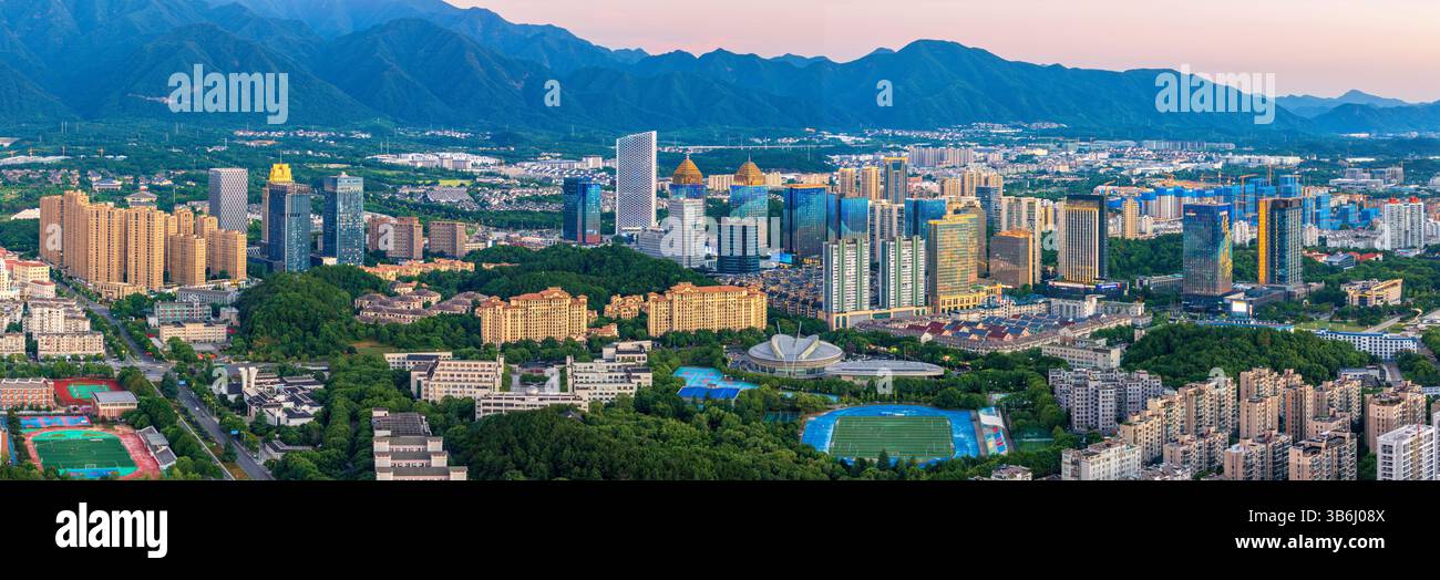 Cityscape of Tonglu County, Hangzhou, China Stock Photo - Alamy