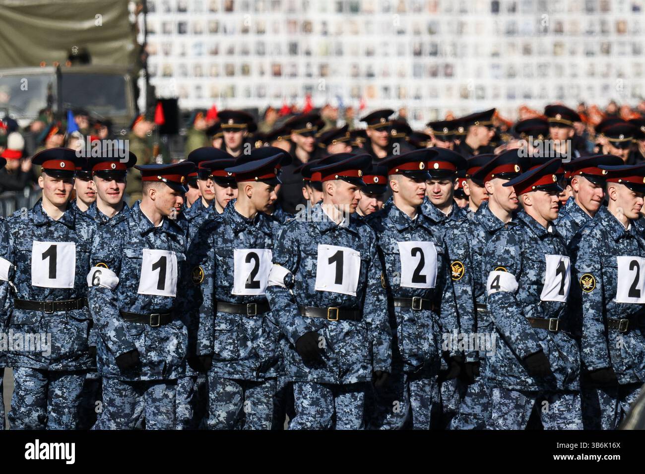 Servicemen of the Russian National Guard unit at a rehearsal for the ...
