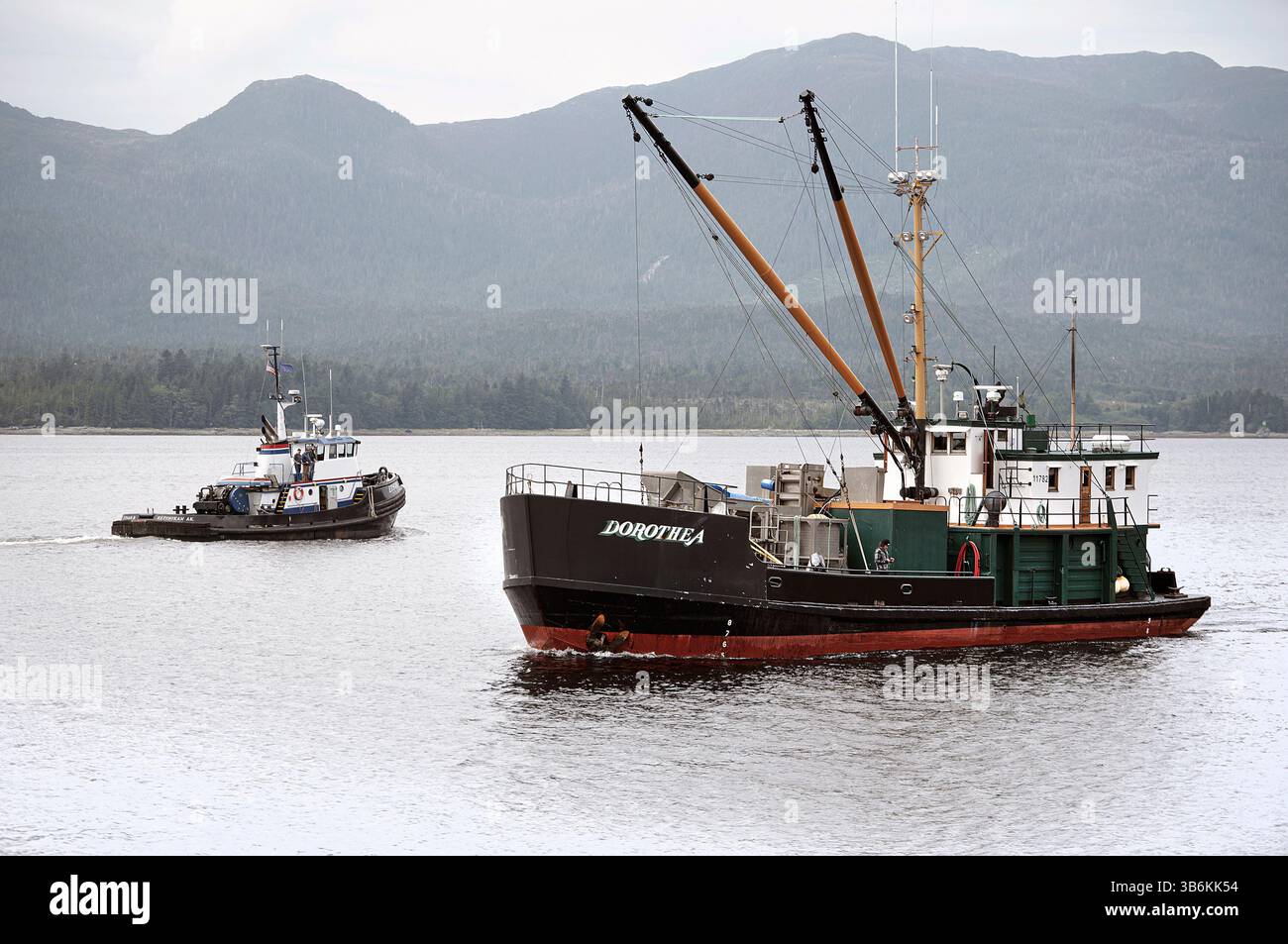 Tug boat and war ship hi-res stock photography and images - Alamy