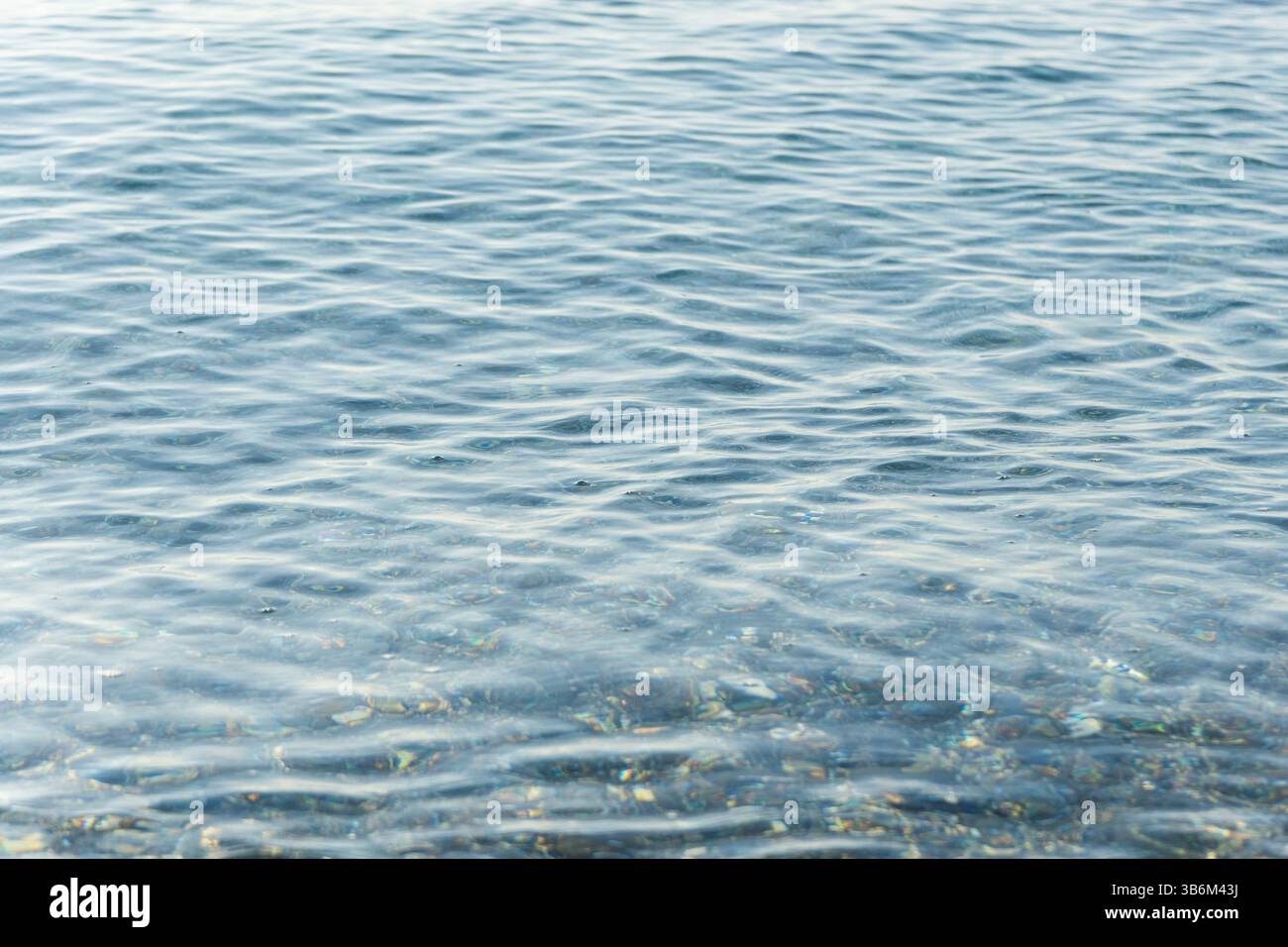 Pebble water ripples hi-res stock photography and images - Alamy
