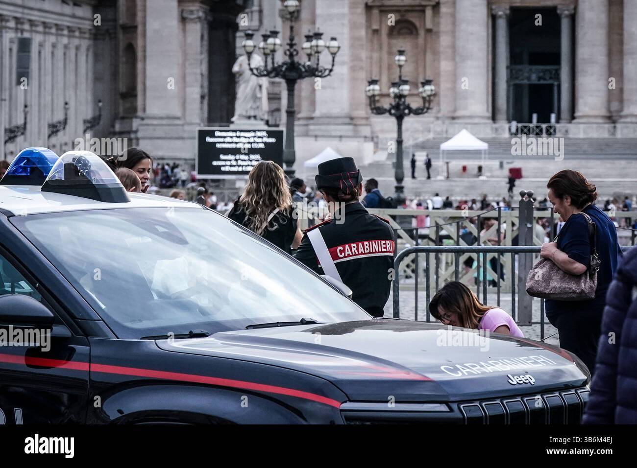 Rom, Italien, Vatikan, Petersplatz, Petersdom, Polizei, Carabinieri ...