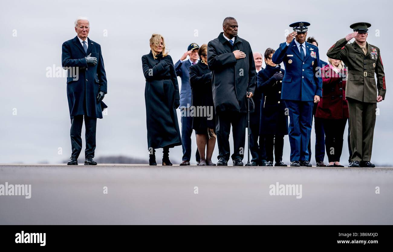 Staff sergeant austin sanders hi-res stock photography and images - Alamy