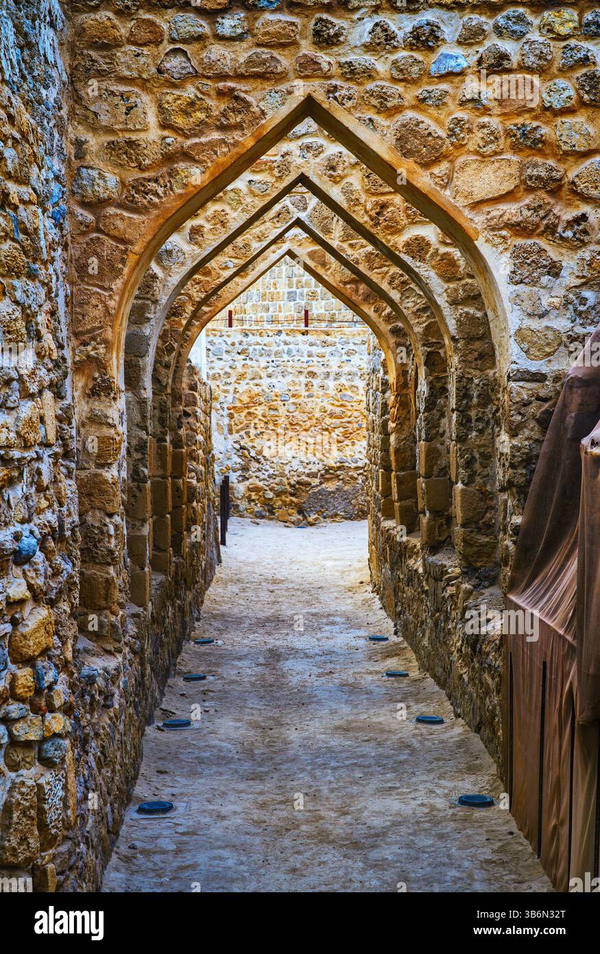 Stone Archway at Qal'at al-Bahrain in Manama, also known as the Bahrain ...