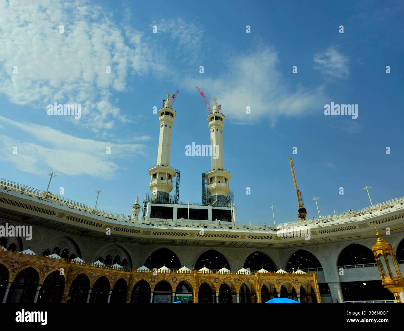 Mecca, Saudi Arabia, June 21 2024: the grand sacred great mosque in ...