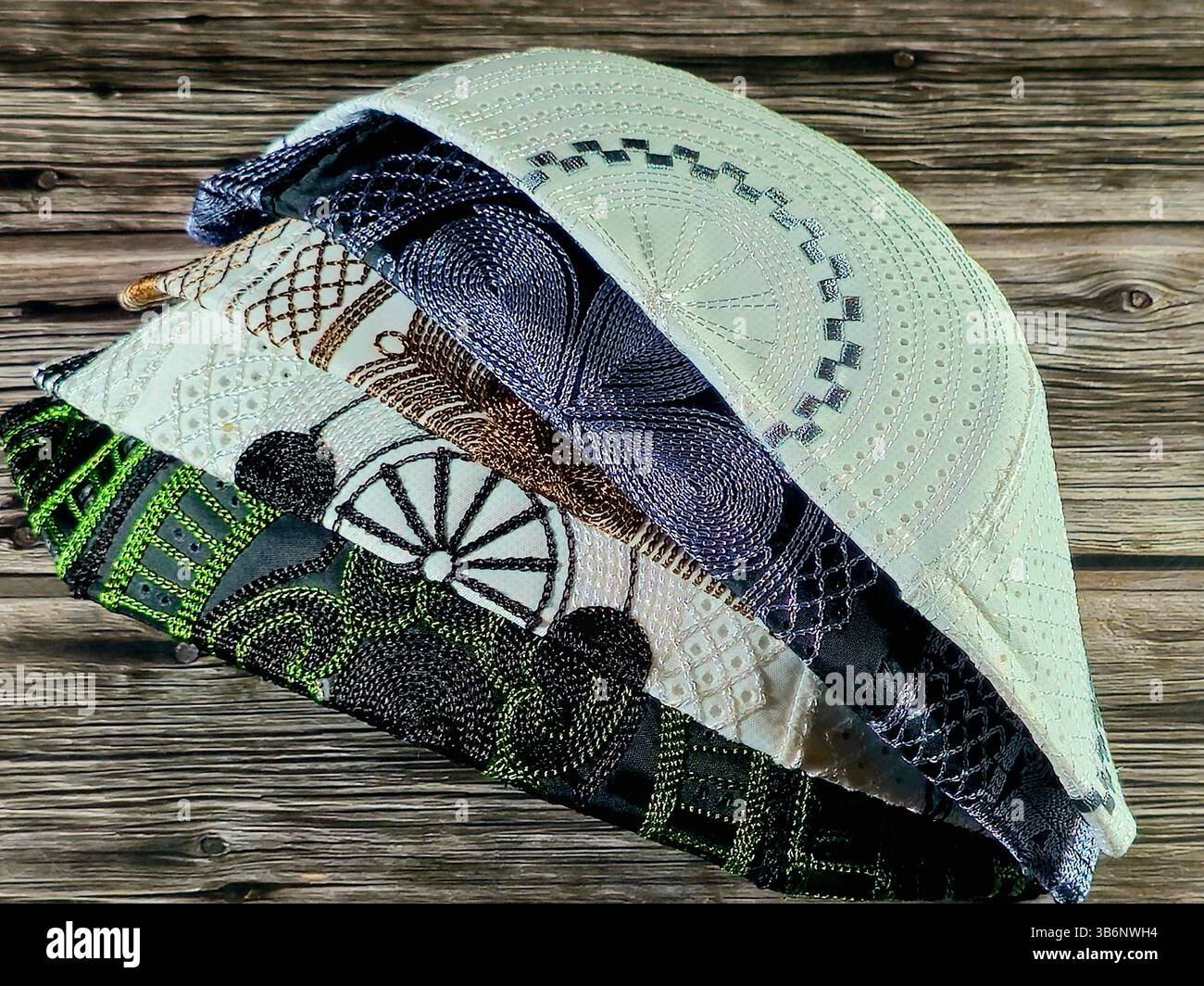 Islamic caps or The Taqiyah, tagiyah or araqchin, a short, rounded ...