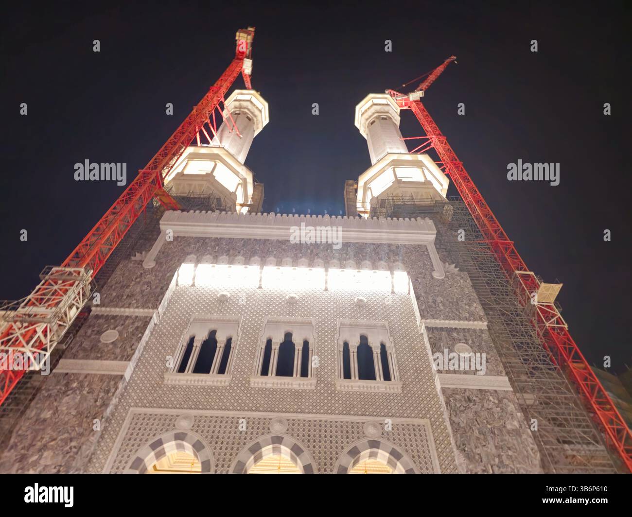 Mecca, Saudi Arabia, June 22 2024: The minarets of the grand sacred ...
