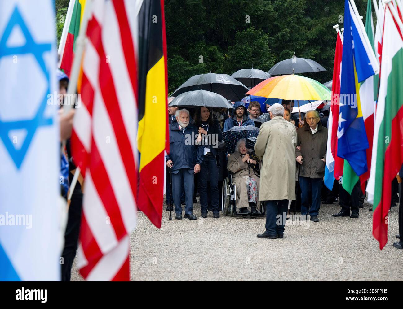 Participants at the 80th anniversary of the liberation of the prisoners ...