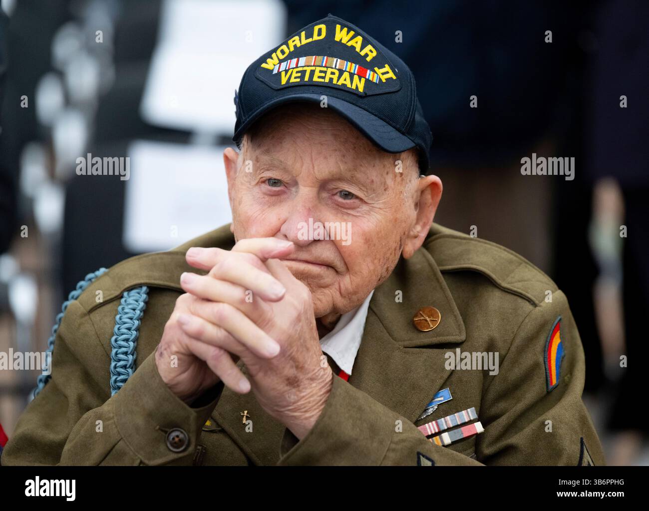 Bud Gahs, veteran of the US troops and representative of the liberators ...