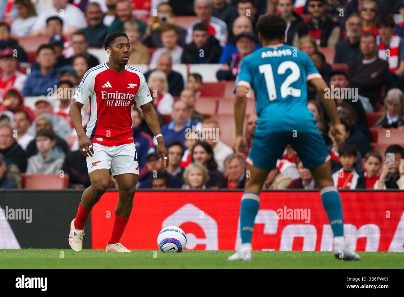 London, UK. 29th Jan, 2015. Myles Lewis-Skelly of Arsenal under ...