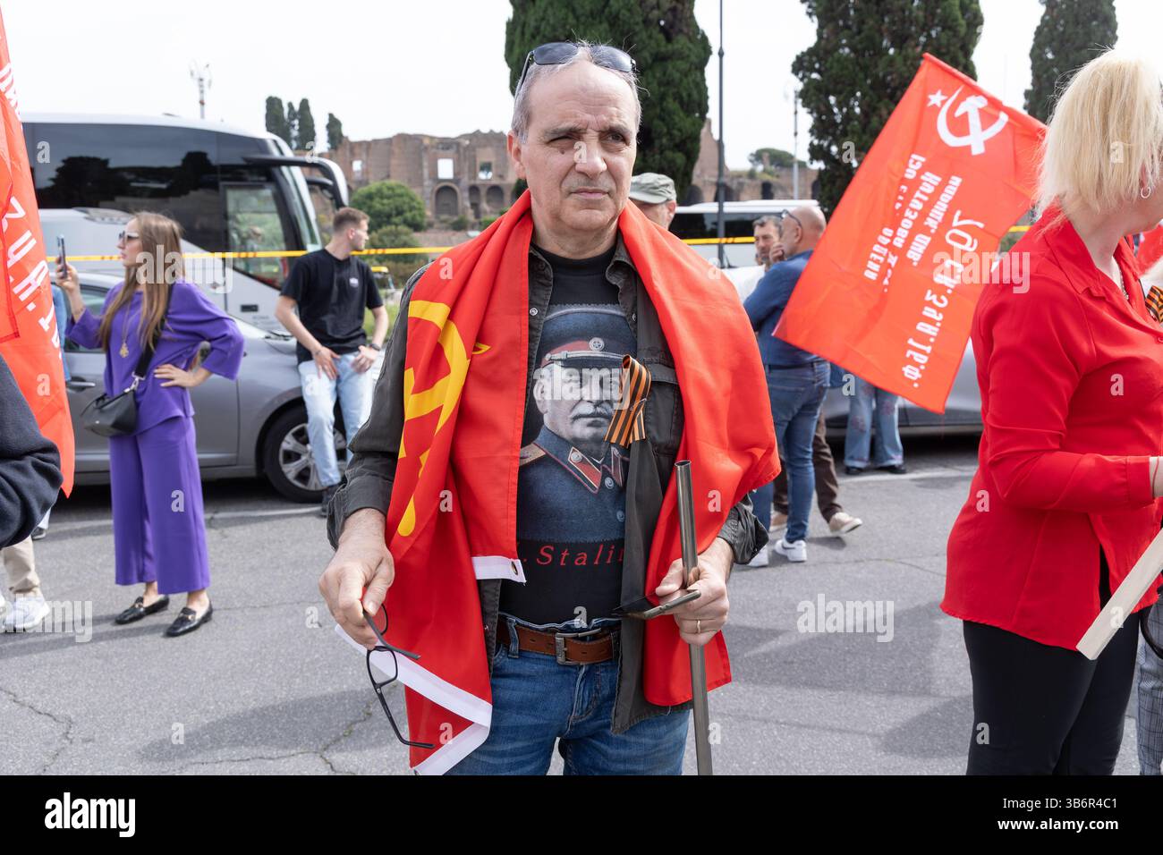 Rome, Italy. 04th May, 2025. Sit-in organized by the Russian Community ...