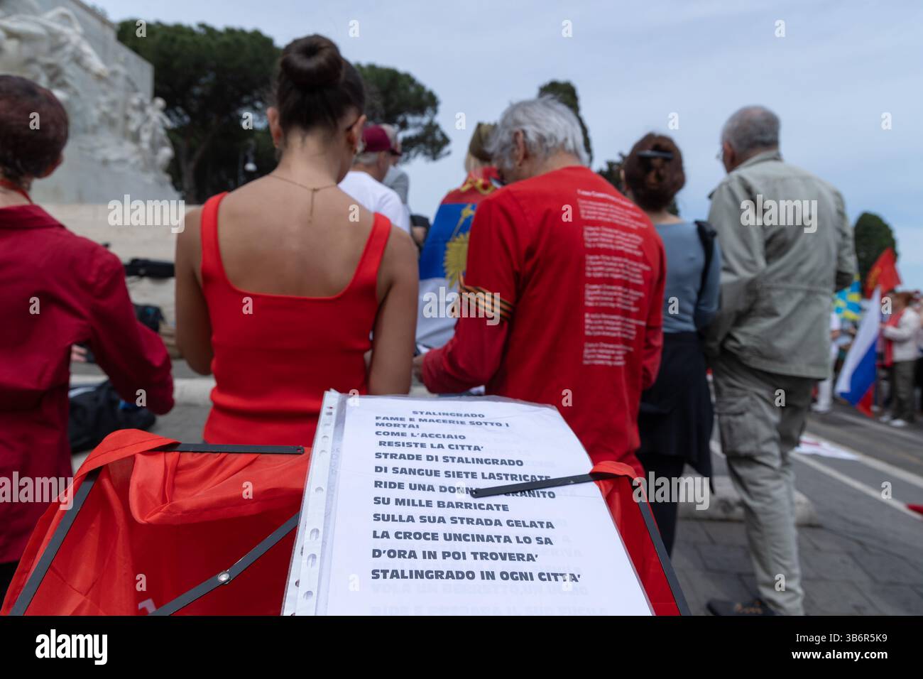 Rome, Italy. 04th May, 2025. Sit-in organized by the Russian Community ...
