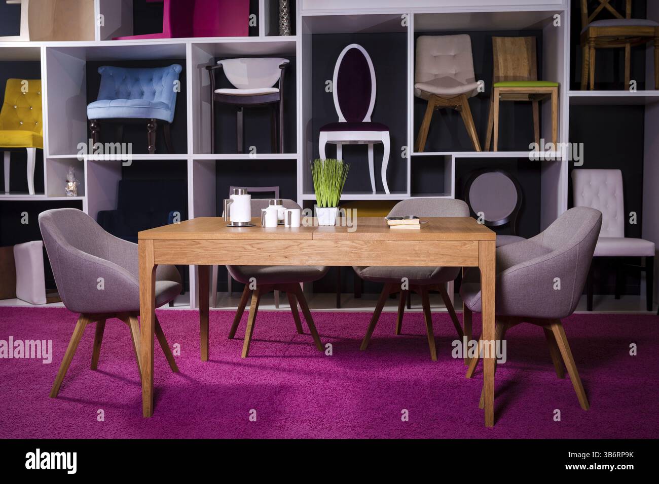 Shop, sale of furniture in a shopping centre. Exposure sample Dining ...