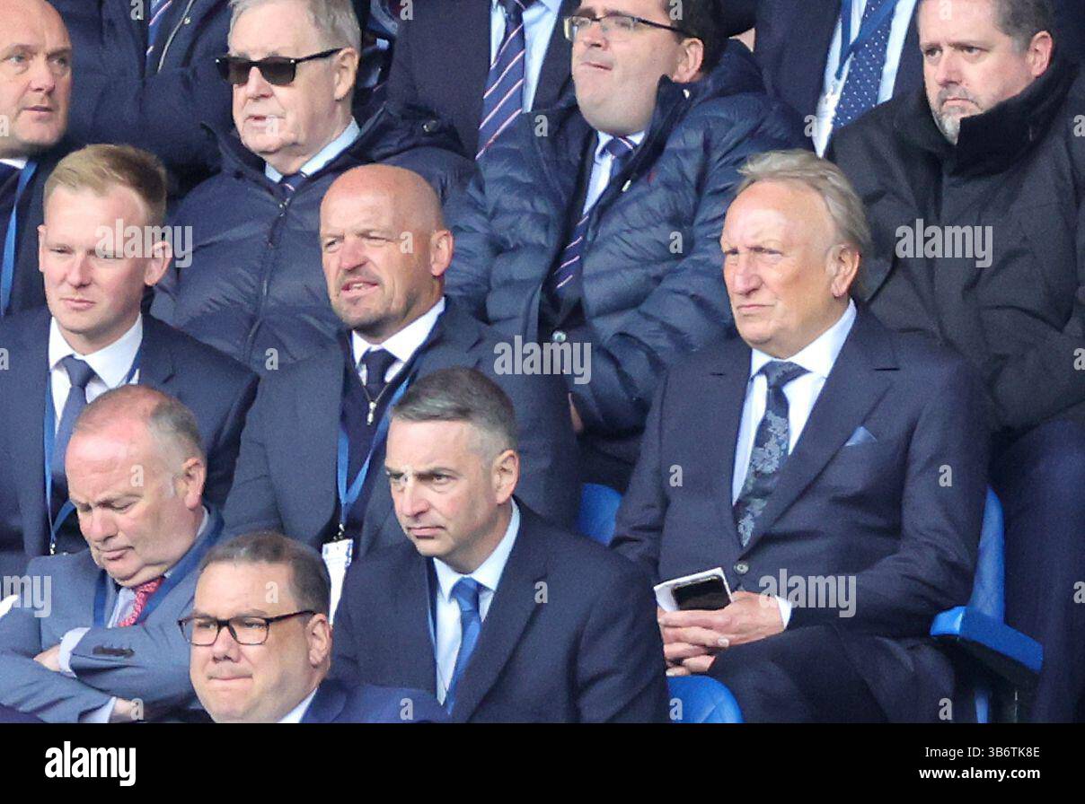 Scotland Rugby head coach Gregor Townsend (centre) and former football ...