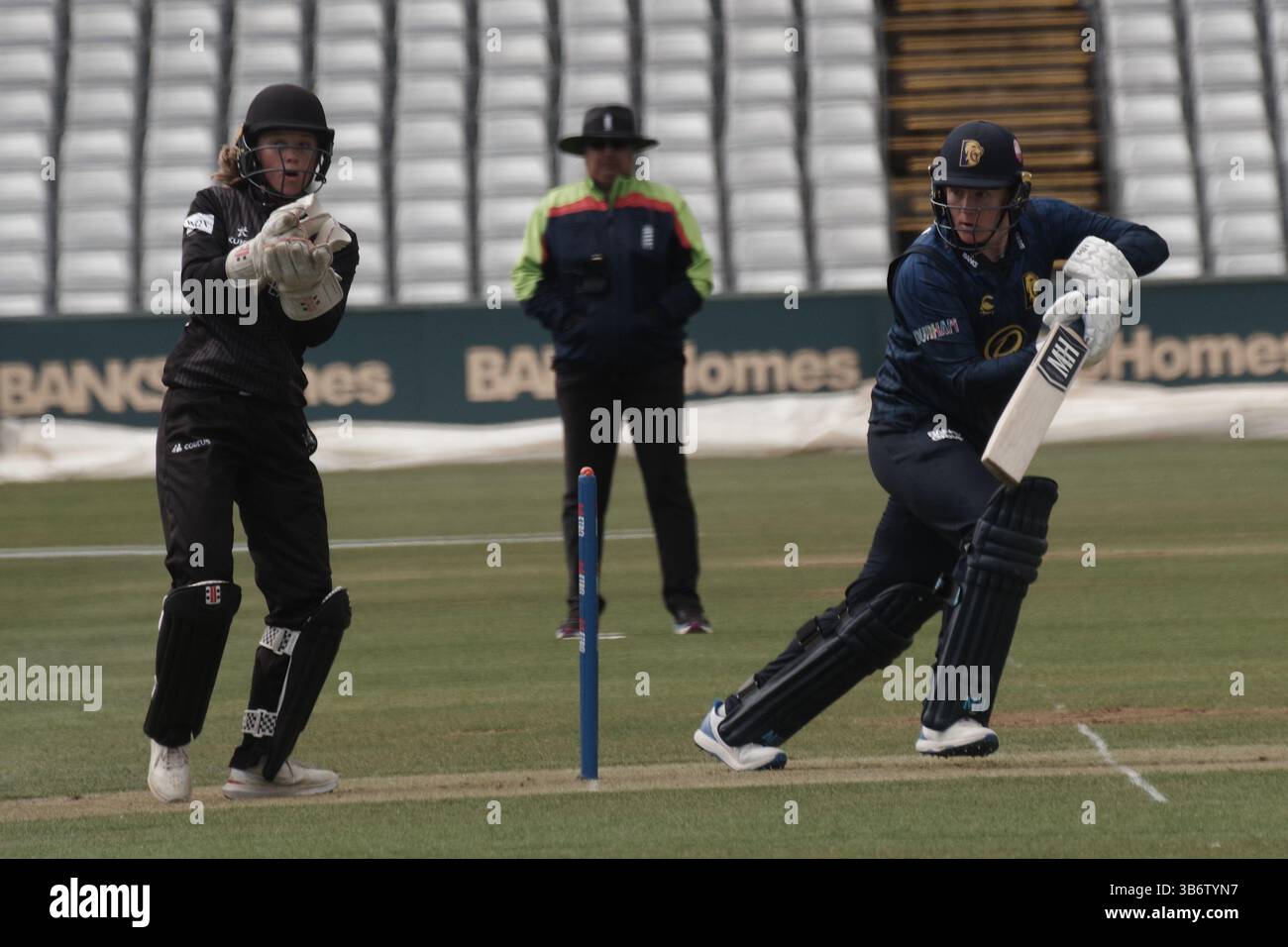 Chester le Street, England, 4 May 2025. Hollie Armitage batting for ...
