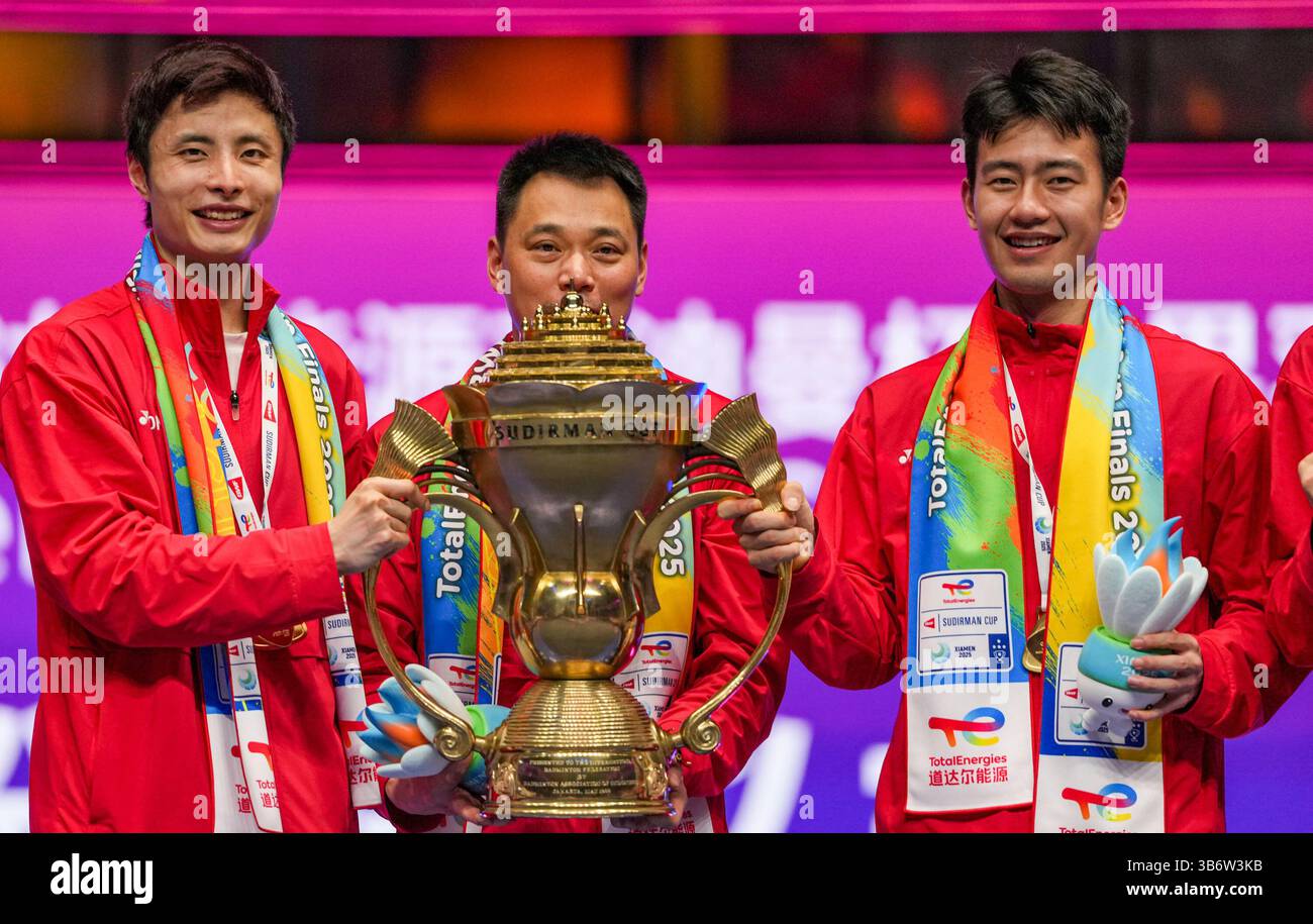 Xiamen, China's Fujian Province. 4th May, 2025. Shi Yuqi (L) and Wang ...