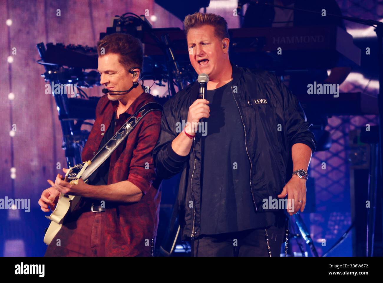 Rascal Flatts performs at the iHeart Country Music Festival in Austin ...