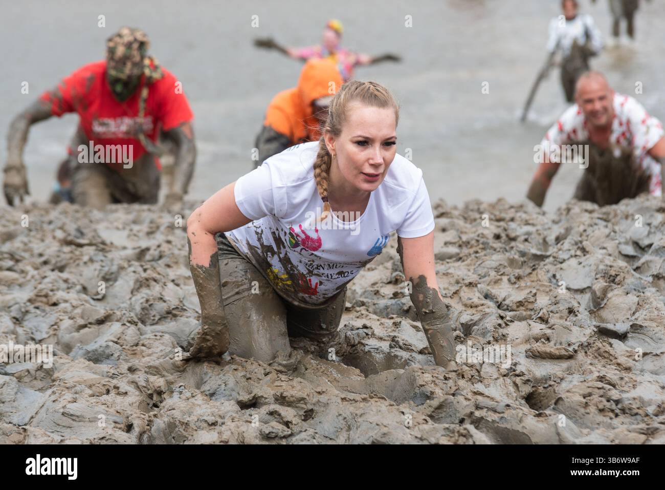 Promenade Park, Maldon, Essex, UK. 4th May, 2025. Large numbers of ...
