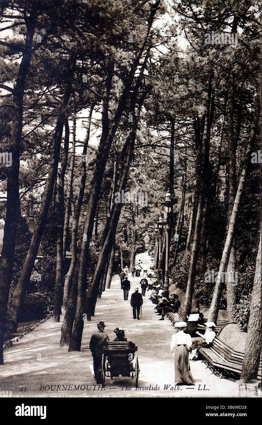 Invalids Walk, Bournemouth, published by LL (Léon & Lévy), around early ...