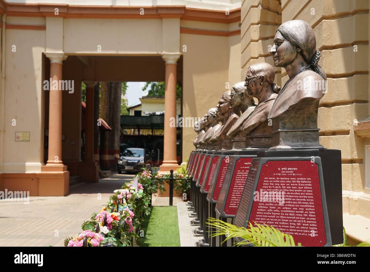Life-size fiberglass-reinforced busts of ten pioneering Indian women ...