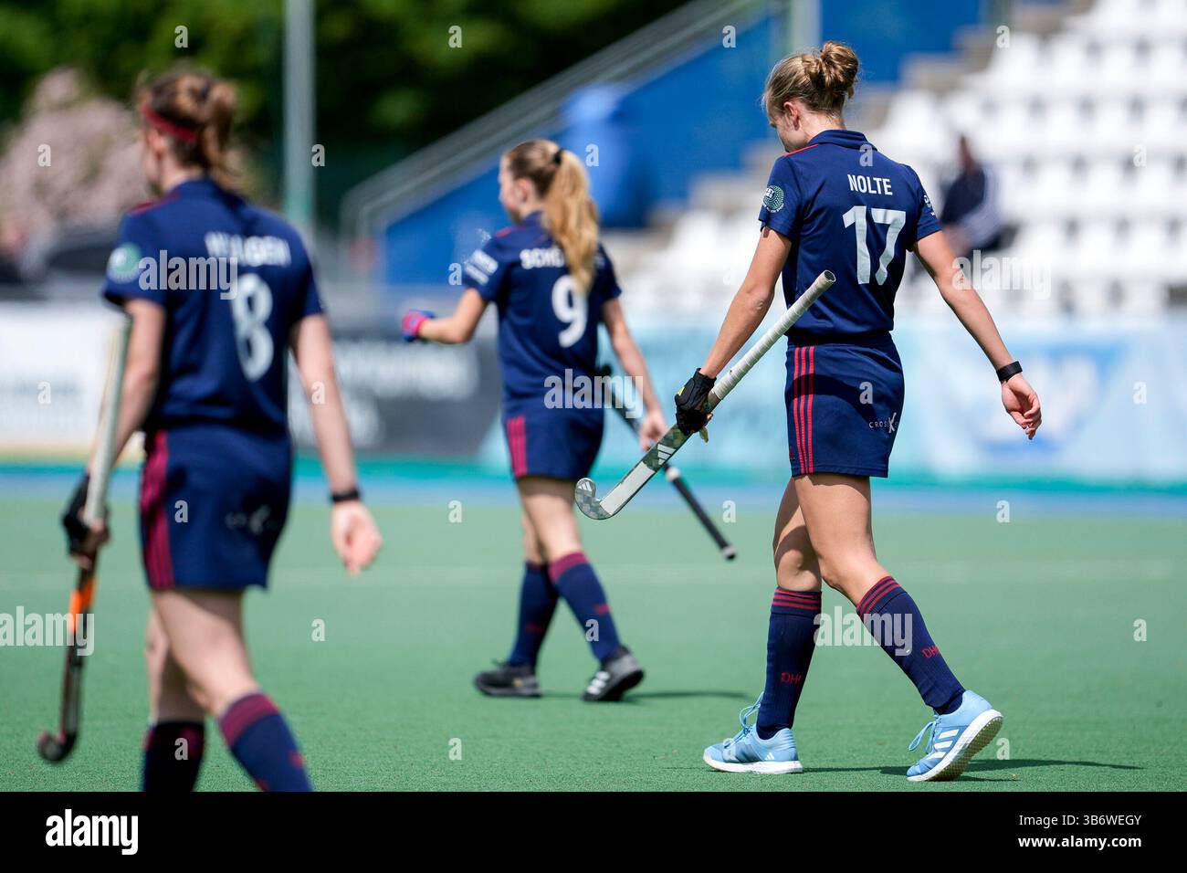 v.li.: Friederike Heusgen (DHC, 8), Annika Schönhoff (DHC, 9), Lisa ...