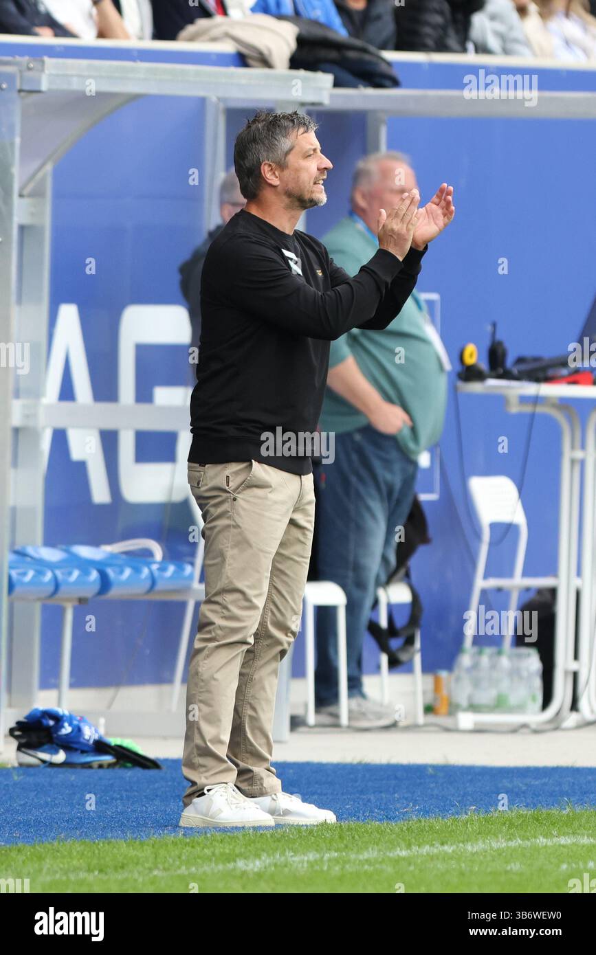 Linz, Austria. 04th May, 2025. LINZ, AUSTRIA - MAY 4: head coach Gerald Scheiblehner of Blau ...