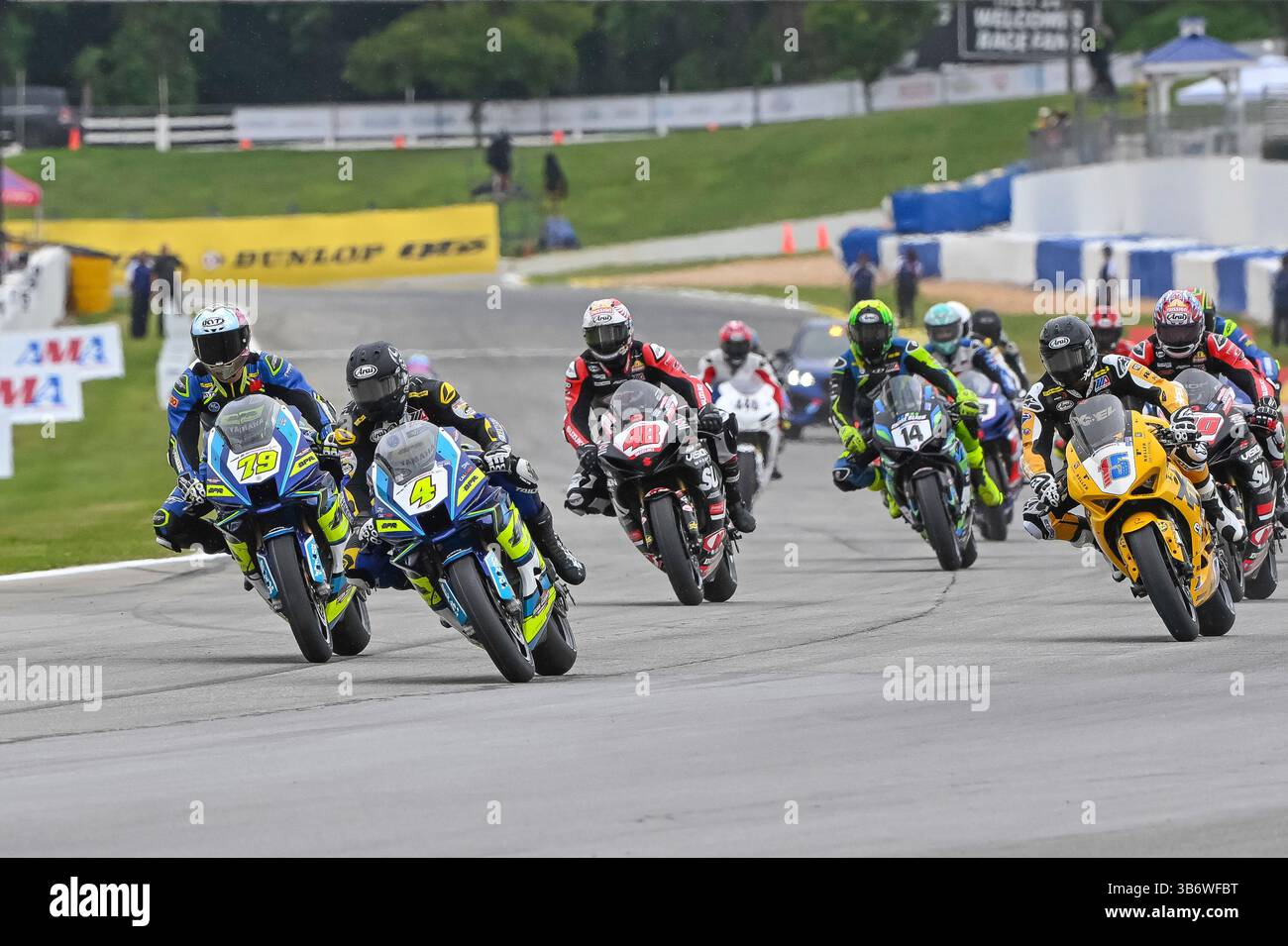 BRASELTON, GA - MAY 03: The start of race 1 of the Motovation ...