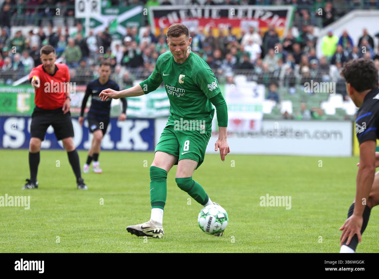 Tim Bunge (8, Chemie Leipzig). Fu?ball, Regionalliga Nordost, Saison ...
